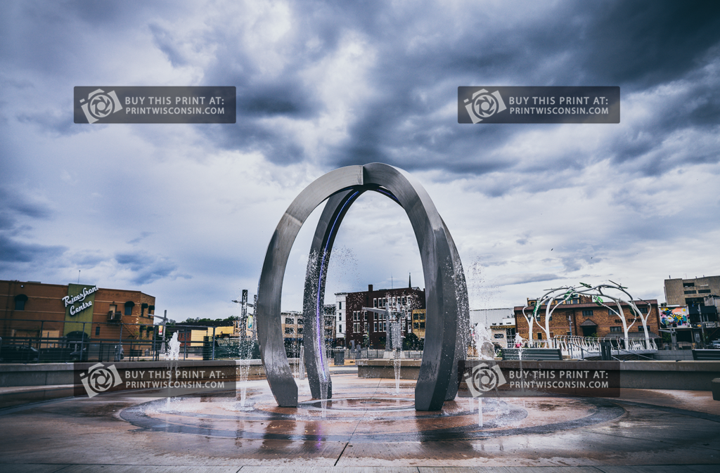 The Bubbler – Downtown Janesville Water Feature - Print Wisconsin